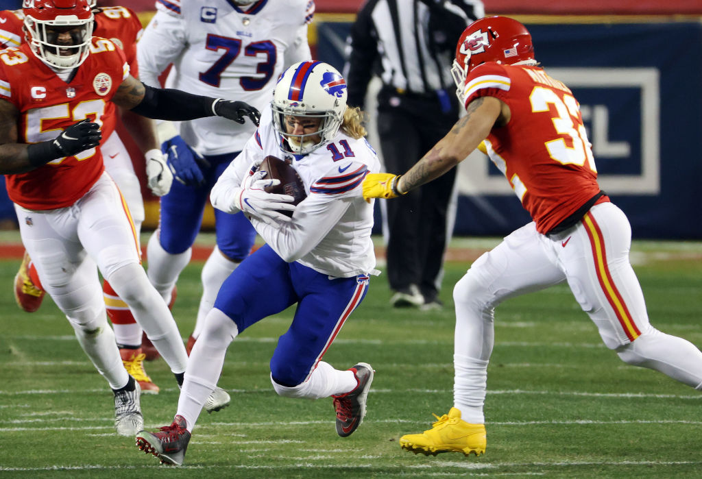 Cole Beasley Explains Why He Kept Playing During The Playoffs With ...