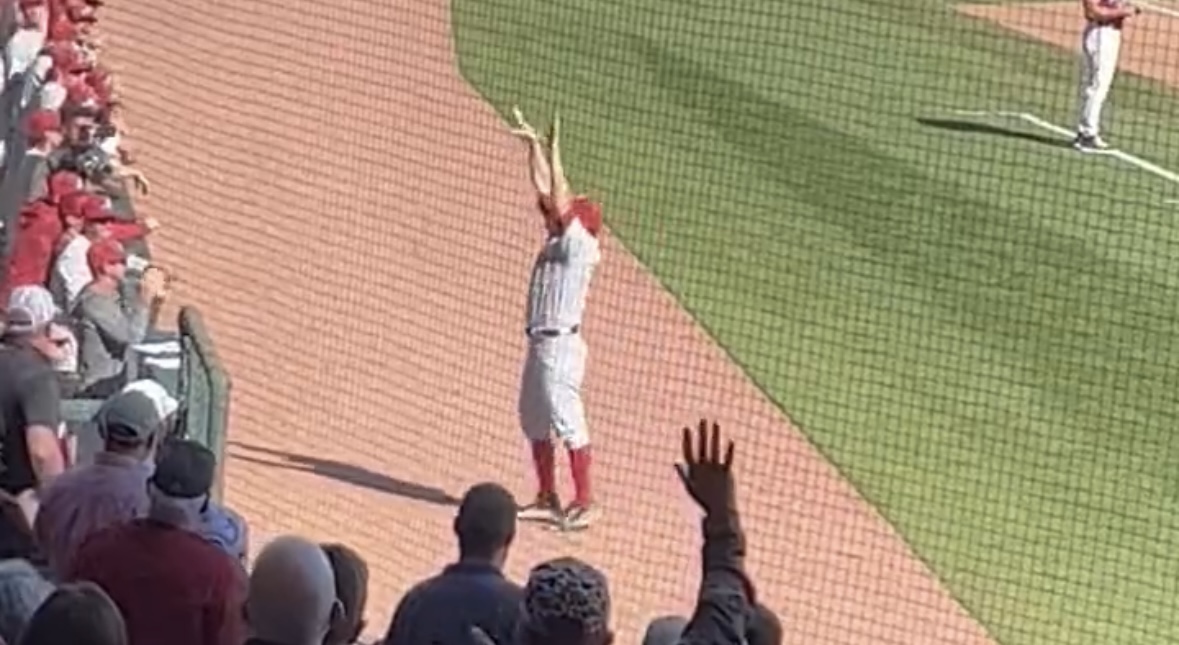 Alabama Coach Goes Off On Umpire, Mocks Arkansas Fans After Ejection ...