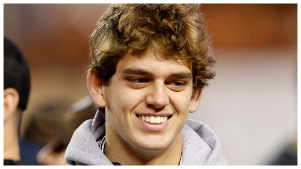 Arch Manning Officially Signs With Texas - outkick | OutKick