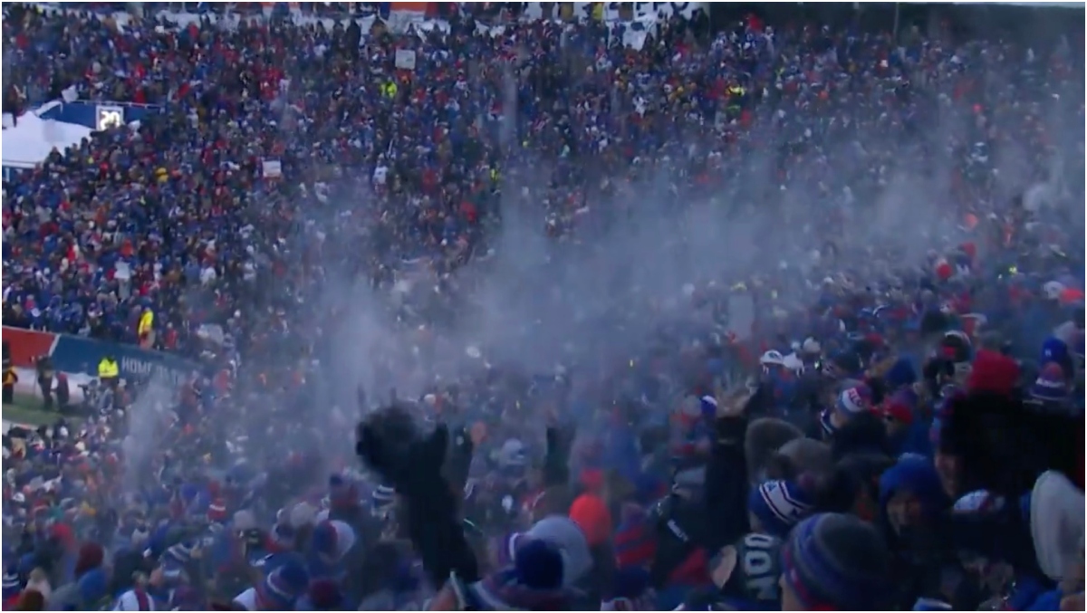 Buffalo Bills Celebrate TD With Snow In Epic Scene: VIDEOS - outkick ...