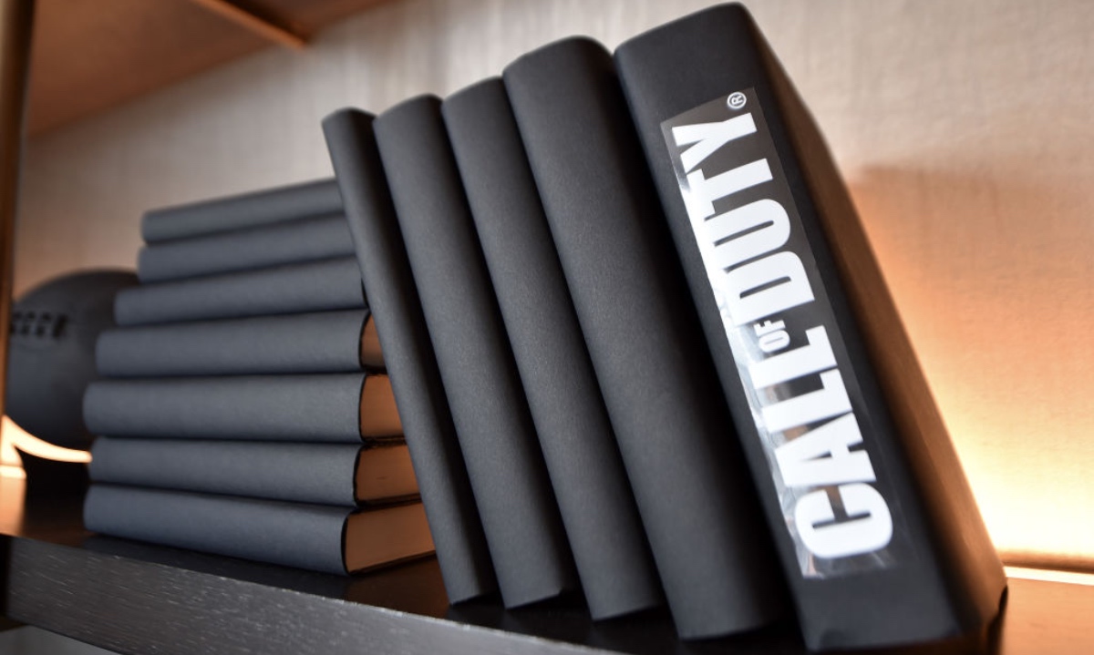 Call Of Duty Goes Full Bud Light, Cancels Relationship With Streamer ...