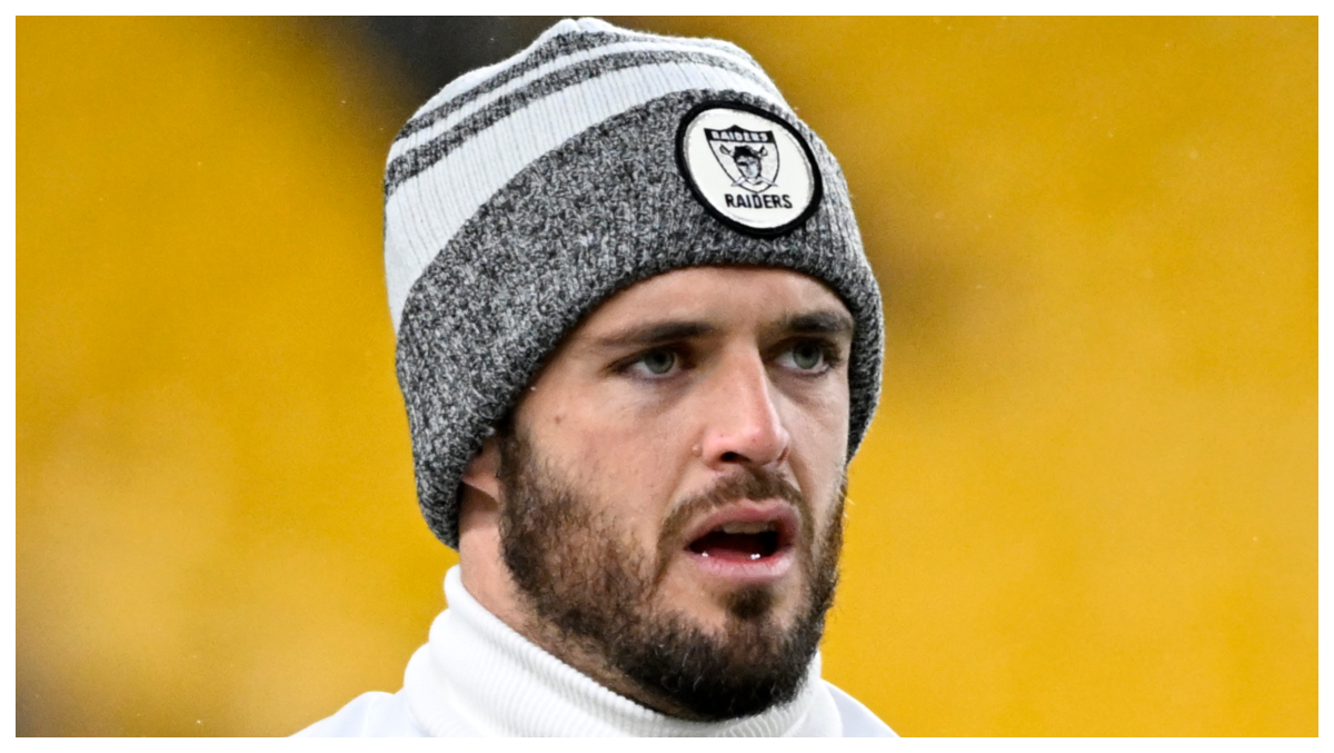 Derek Carr Releases Goodbye Letter To Raiders Fans - outkick | OutKick