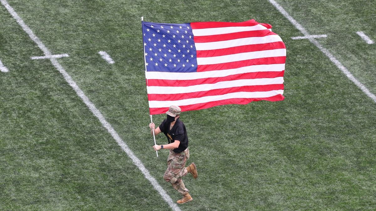 Watch: Army Football Players Lead 9/11 Tribute That Will Give You ...