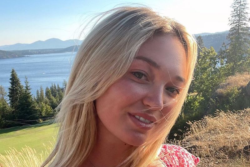 Emma Gretzky Is Ready To Dominate Instagram, That's Jason Varitek
