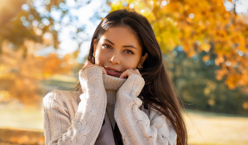 Mikayla Demaiter Provides A Shot Of Vitamin D, Phillies Fan Gets
