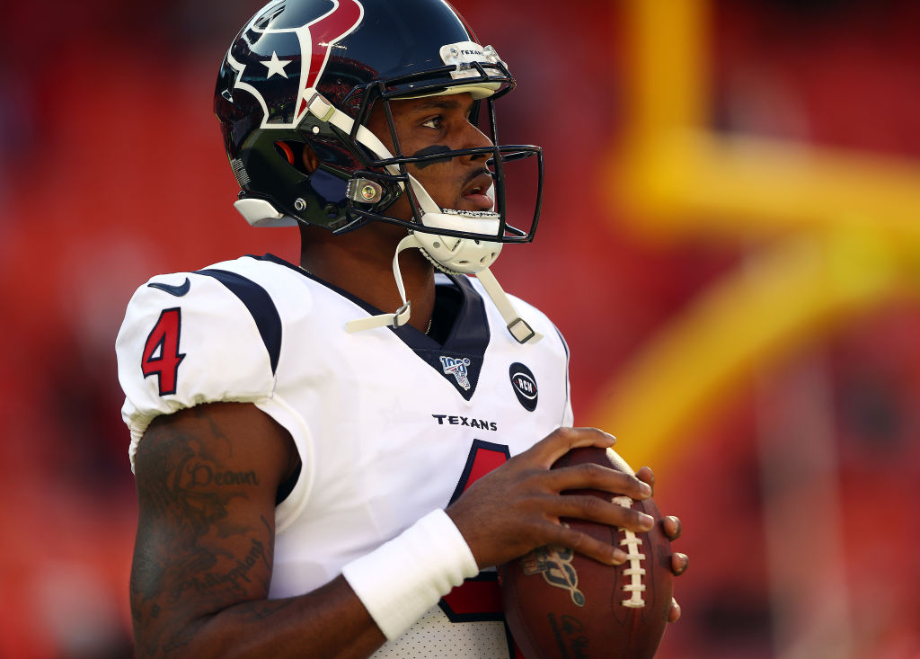 Dolphins Emerge As Frontrunners for Deshaun Watson