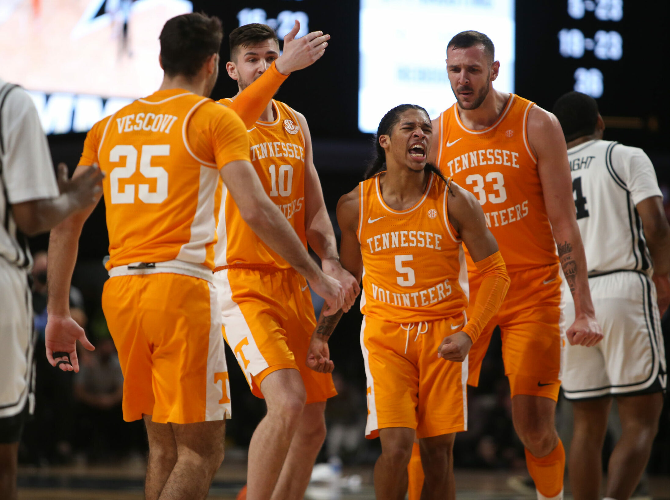 Report: Tennessee Finally Removes NIT Banner From Basketball Arena ...