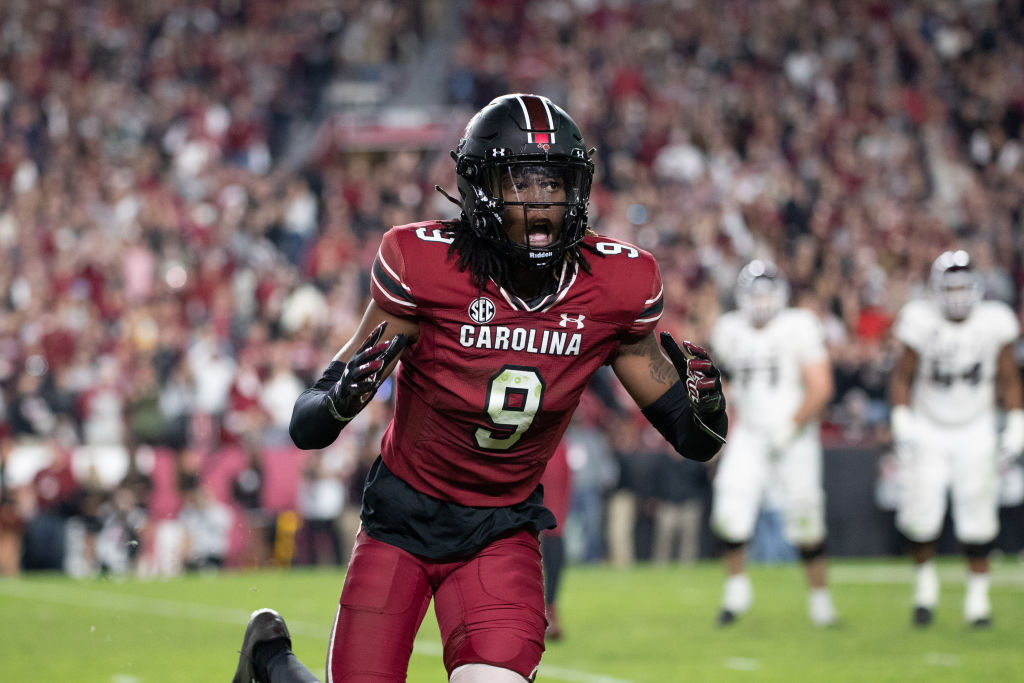 South Carolina Football Uses Bold Chart To Monitor Players' Urine Color ...