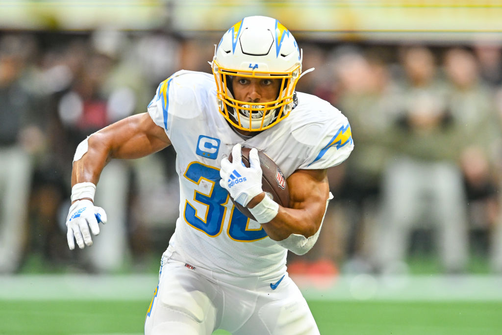 Austin Ekeler Gets $2 Million Added To His Deal, Sticking With Chargers ...