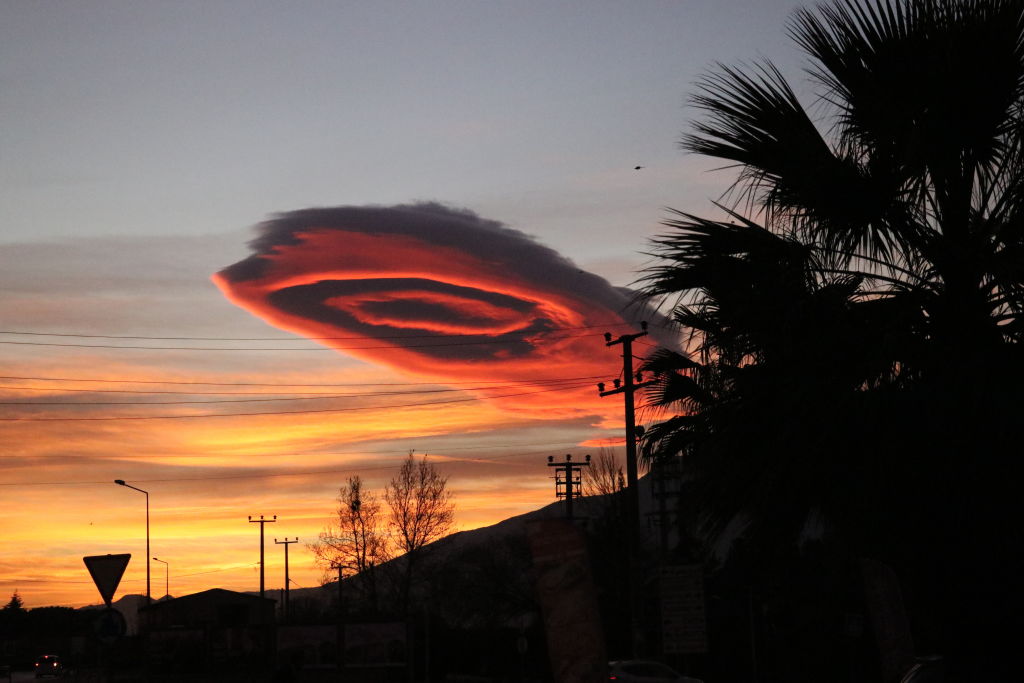 A Spectacular Vagina Cloud Over Turkey Has The Internet Talking | OutKick