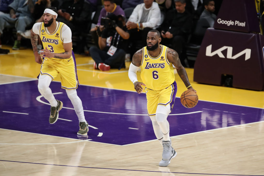 'NBA On TNT' Thursday Doubleheader Best Bets: 76ers-Bucks, Suns-Lakers ...