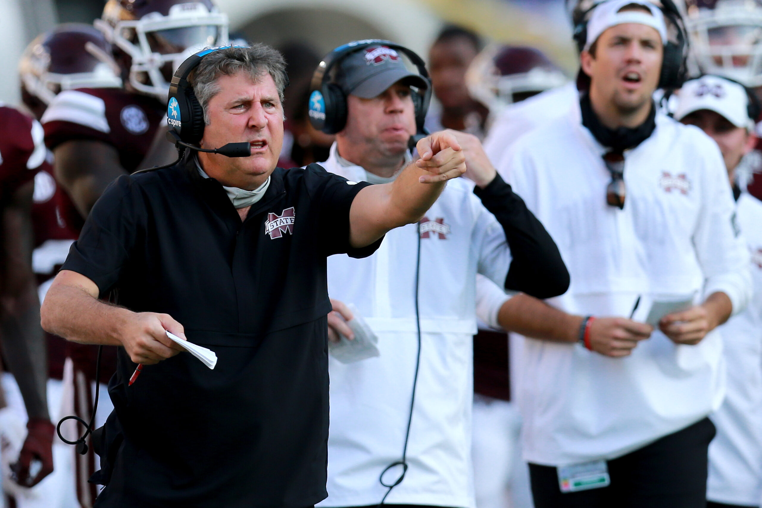 Mississippi State Coach Mike Leach May Welcome LSU Defense With Open ...