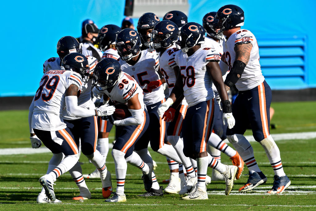 Bears Serving Up Chicago-Style Deep Dish Football | OutKick