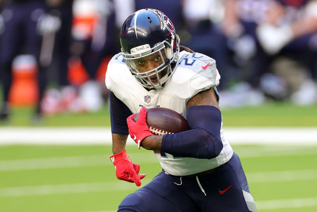 Derrick Henry Does Insane Box Jump During Another Viral Workout Video ...