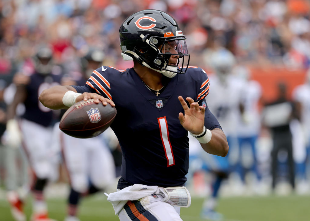 Despite Fields’ Success, Bears Seem Poised To Roll With A Healthy Red ...