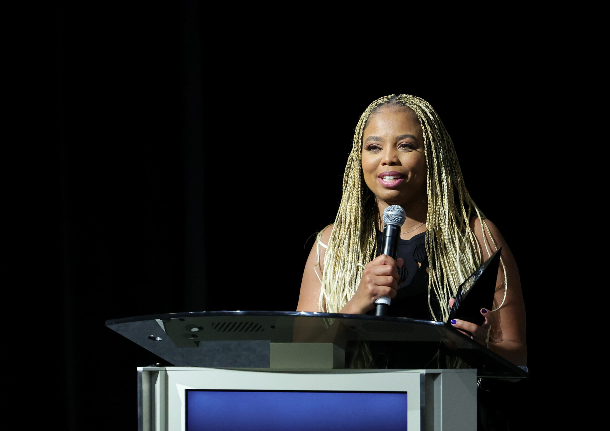Clay Travis: Jemele Hill Is An Idiot | OutKick Clay Travis: Jemele Hill Is An Idiot | OutKick