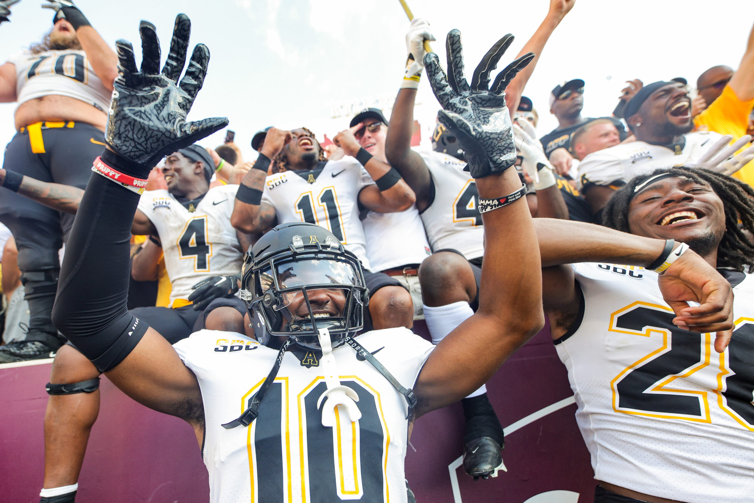 Texas A&M, Nebraska, & Notre Dame Lost To Their Opponents After ...