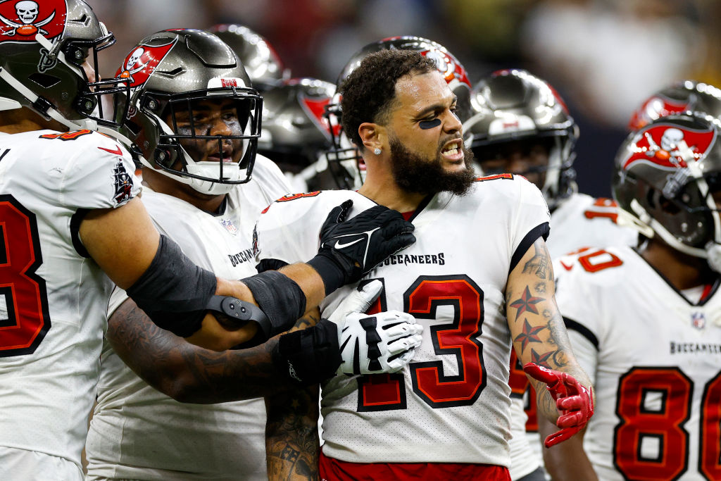 Buccaneers, Intent On Keeping Team Together, Re-Sign Mike Evans | OutKick