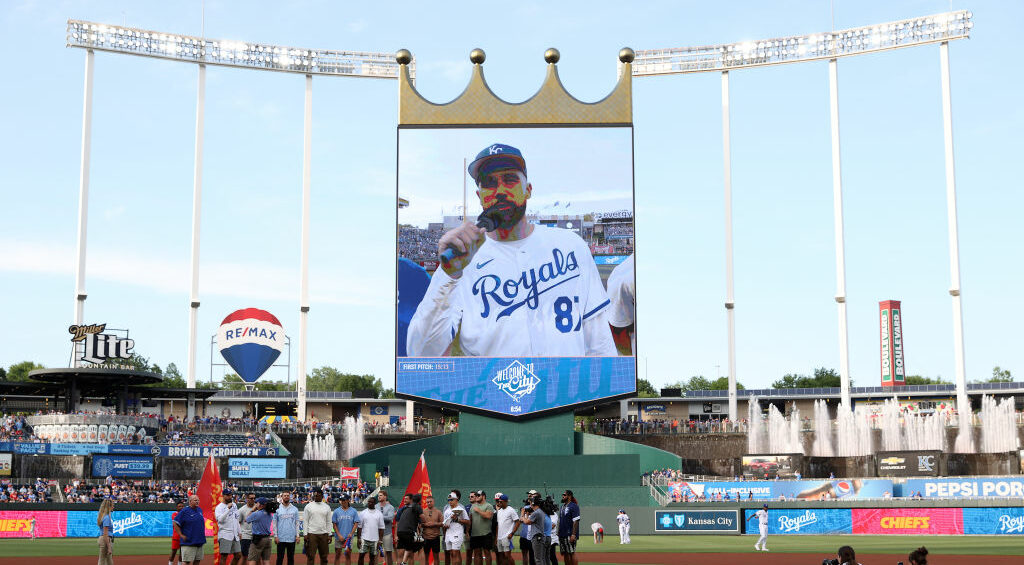 Chiefs Travis Kelce Delivers First-Pitch Strike Prior To Kansas City ... Chiefs Travis Kelce Delivers First-Pitch Strike Prior To Kansas City ...