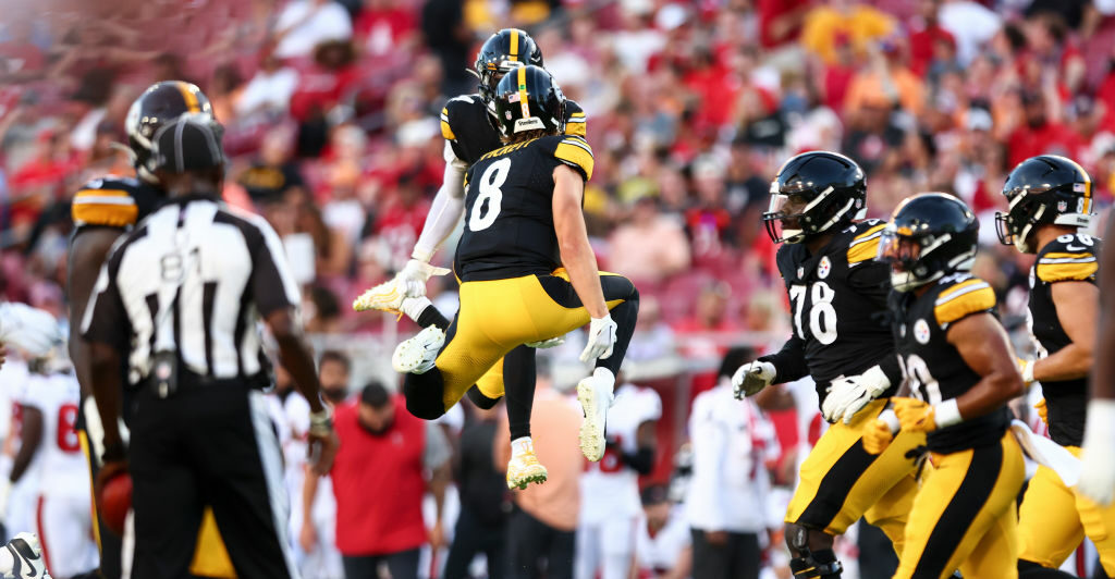 Kenny Pickett, George Pickens & The Pittsburgh Steelers First-Team ...