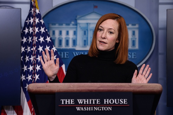 Press Secretary Jen Psaki Sidesteps Question About Fox Christmas Tree ...