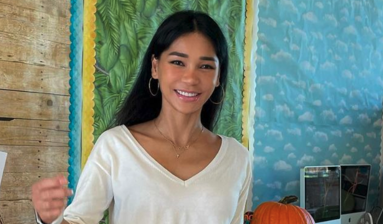 Instagram School Teacher Joleen Diaz Preps For Thanksgiving, Mexican ...