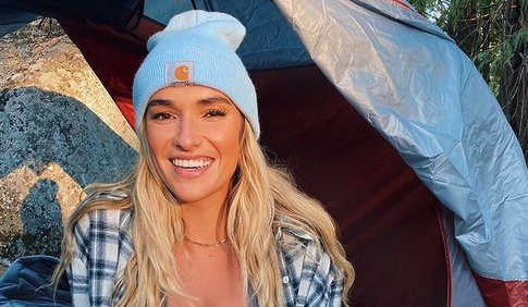 Jennifer Aniston Stops By, Wild Florida Golf Course Police Chase