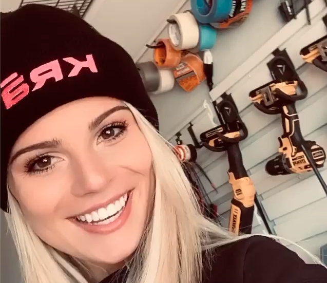 Jay Cutler Drops A Massive Elk, Ryan Leaf's Down 70 Pounds & Dallas ...