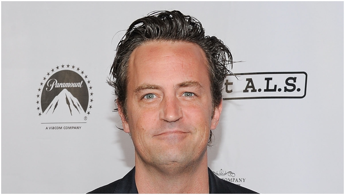 Emotional Matthew Perry Tributes Roll In: EXCLUSIVE PHOTOS - outkick ...