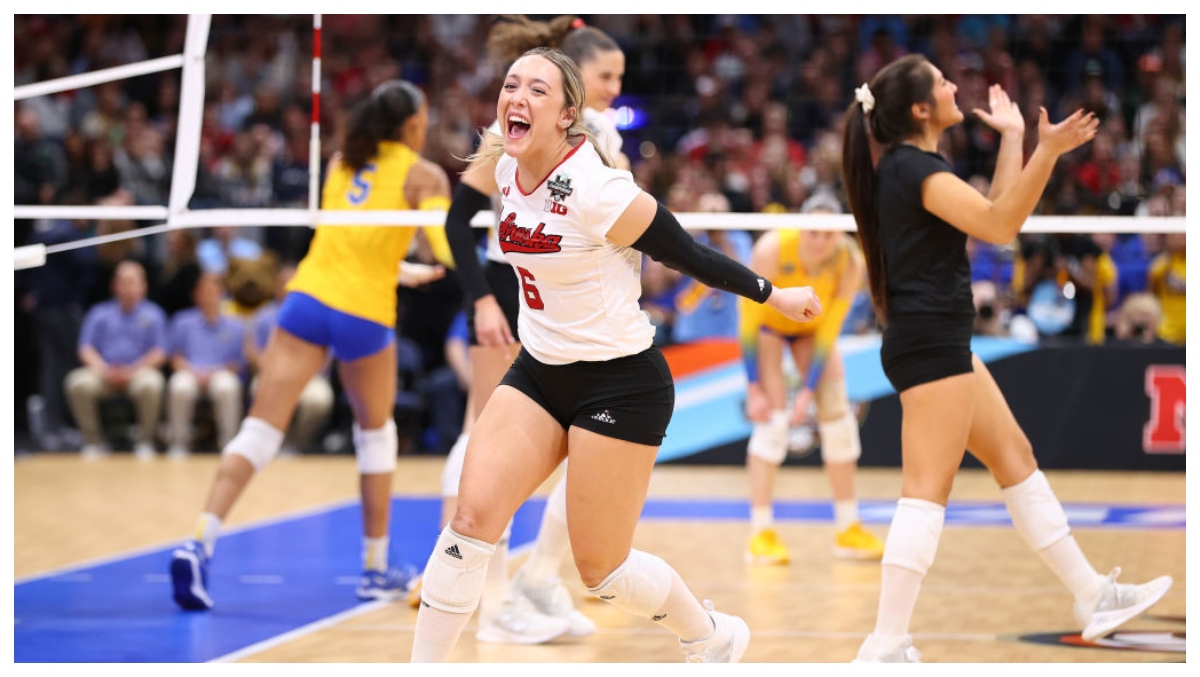 Nebraska Volleyball Player Laney Choboy Is The Next Big College Star ...