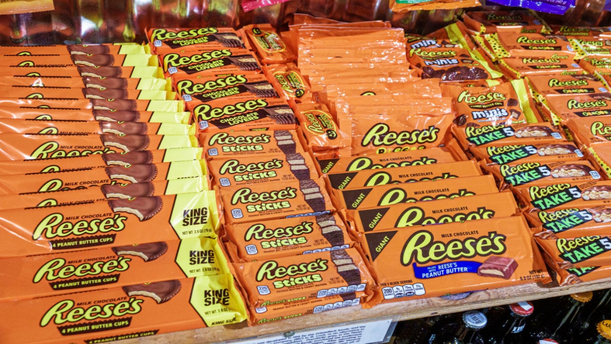 Woman Who Loves Candy Is Suing Reese's for $5 Million Because They Don ...