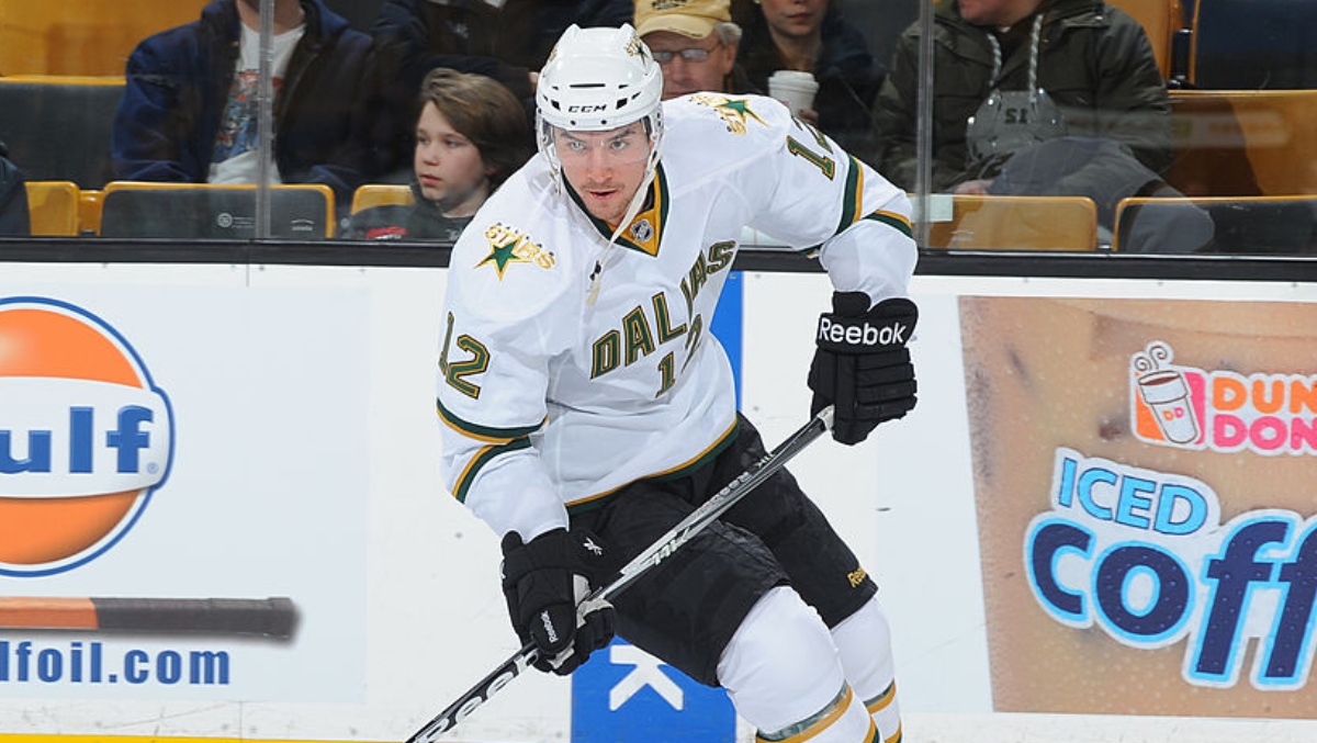 Ex-NHLer Raymond Sawada Dead At 38 After Heart Attack During Game