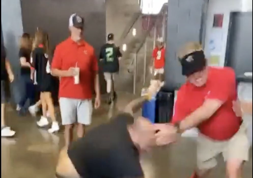 Georgia Bulldog Fans Brawl In Atlanta Despite Team's Blowout Win