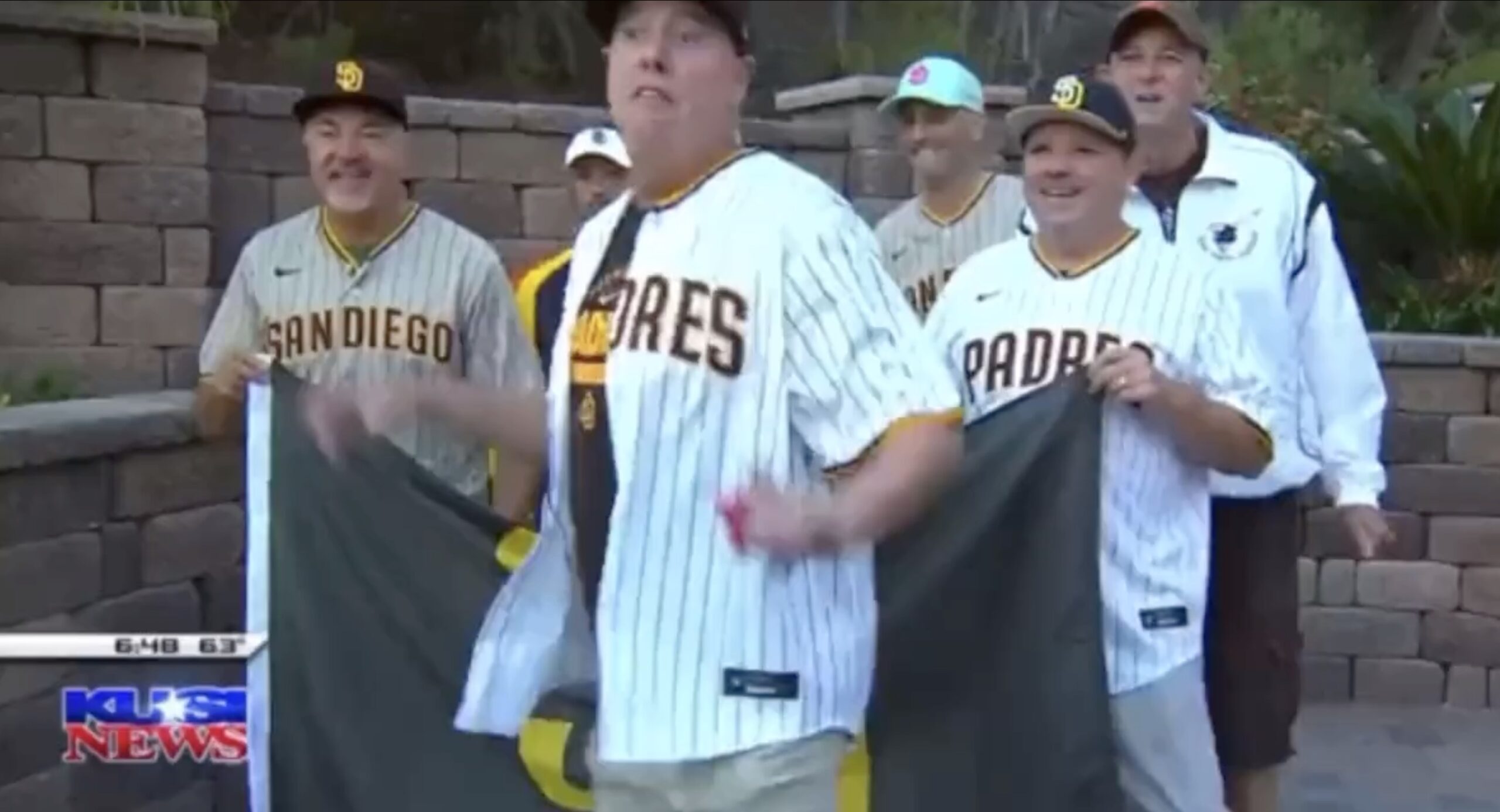 Padres Fans do Embarrassing, Cringeworthy 'Rap' Ahead of Phillies ...