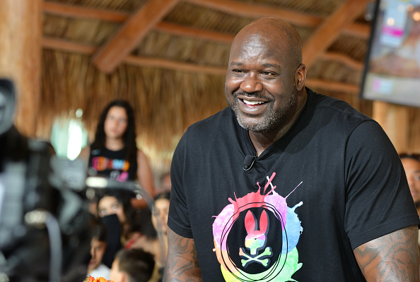 Shaq Picks Up Tab For Entire Manhattan Restaurant | OutKick