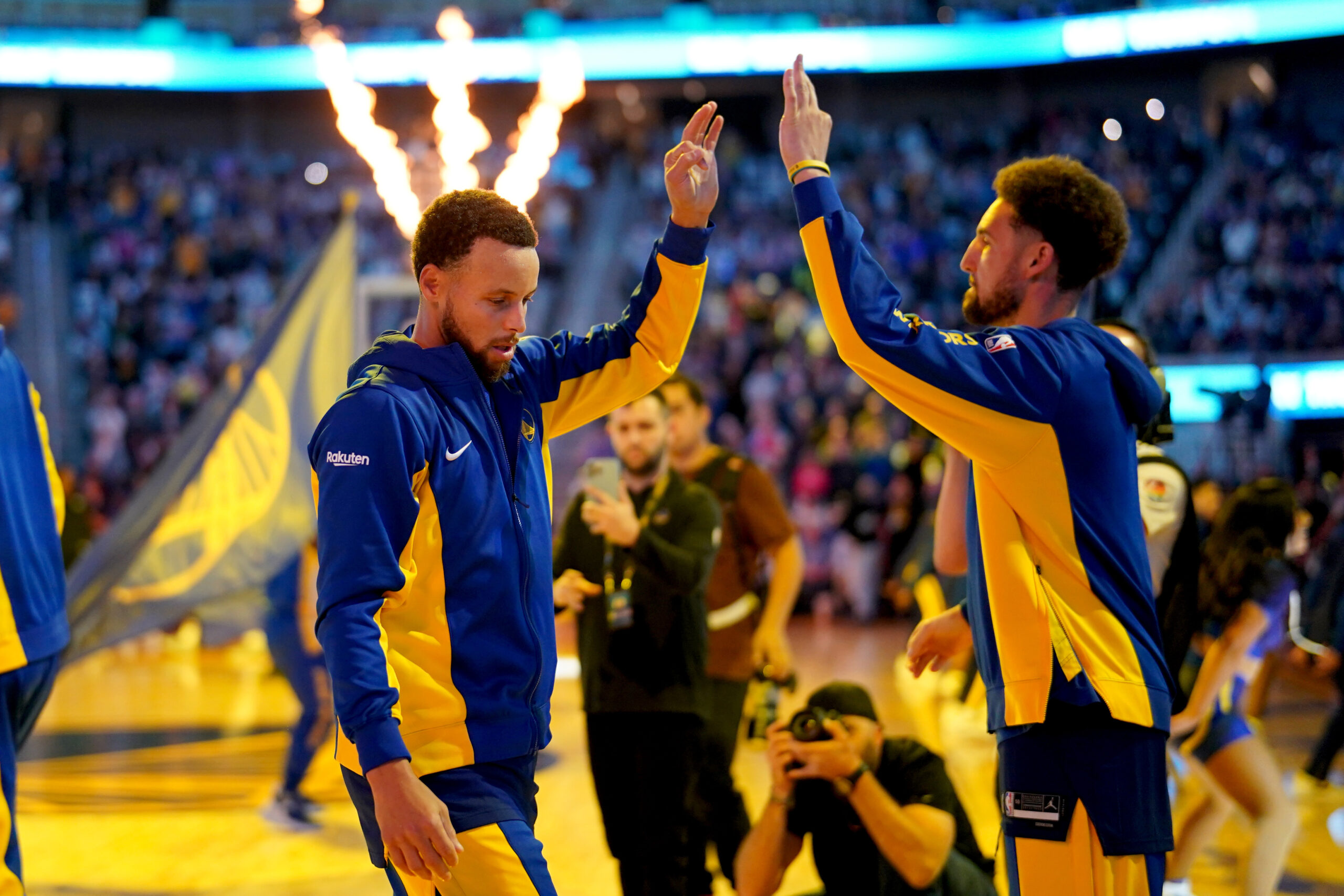 NBA Saturday 'Locks' Include Coach Spo Voodoo, Chef Curry Home-Cooking ...
