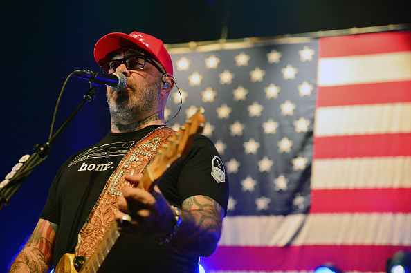 Country Music's New Number One Isn't Interested In Your Complaints ...