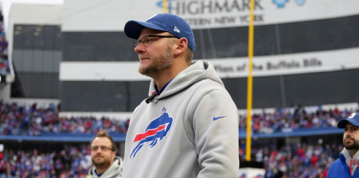Bills' Trainer Who Performed CPR On Damar Hamlin Receives MVP Vote ...