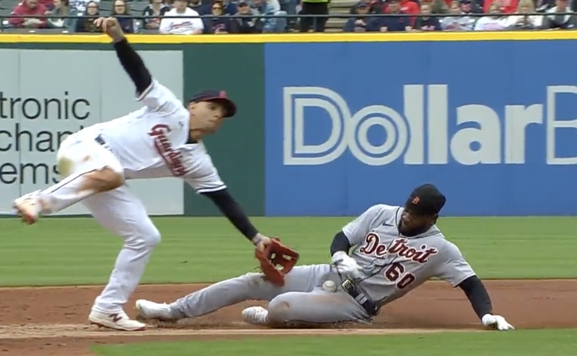 Detroit Tigers Baserunner Akil Baddoo Suffers Most Painful Caught ...