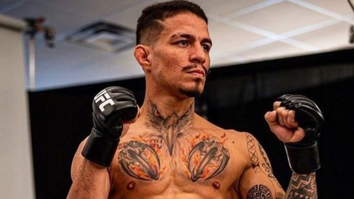 Former UFC Fighter Dead At 29 After Being Struck By Bus In Brazil | OutKick