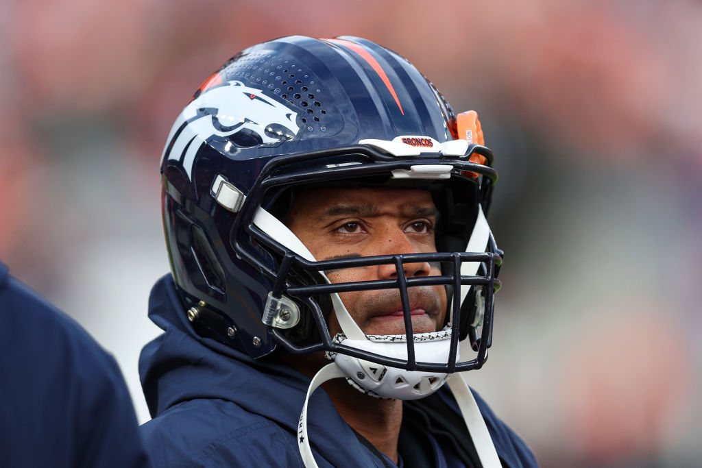 Broncos And Russell Wilson Protecting Themselves As Likely Split Draws ...