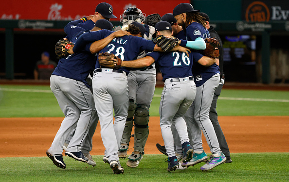 Seattle Mariners Record 14th Straight Win; One Away From Franchise ...