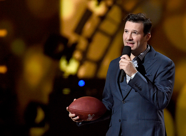 CBS Isn't Happy With Tony Romo, Met With Analyst To Address Decline In ...