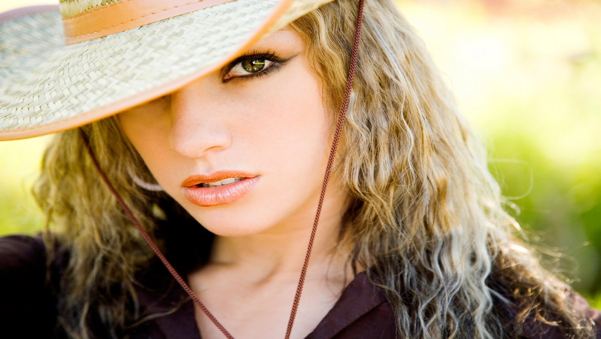 Kayla Simmons Brings A Friend For Some Chesty Cowgirl Content | OutKick