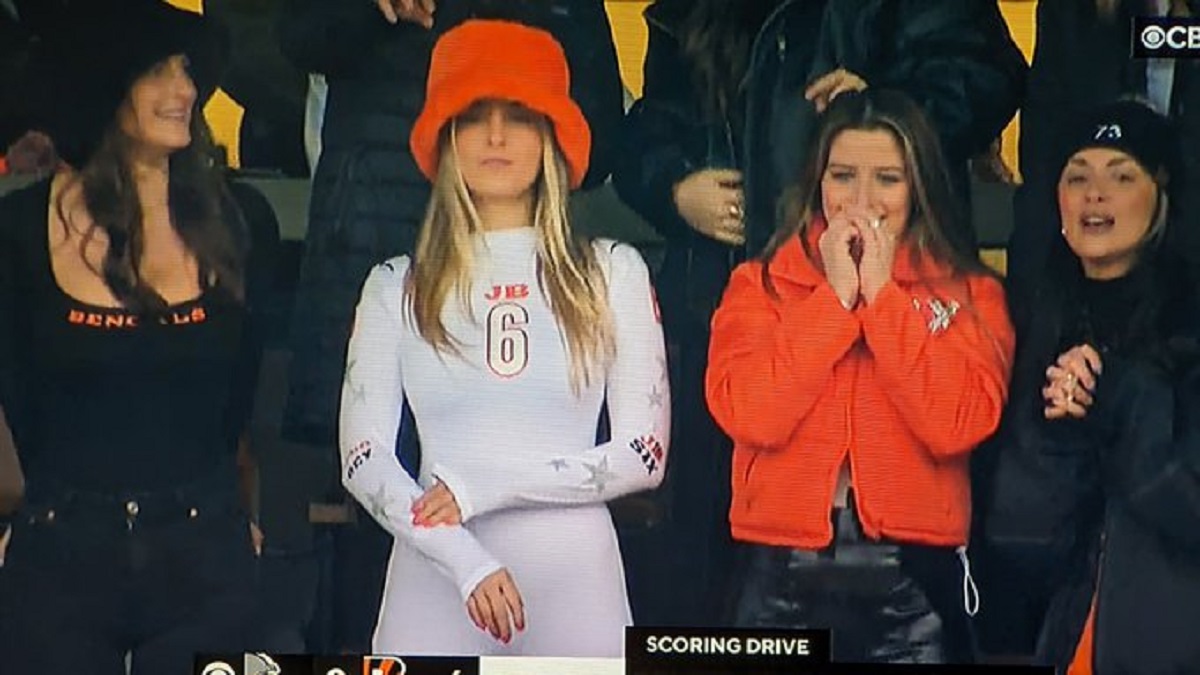 Jake Browning Girlfriend Stephanie Niles Shares More Snowsuit Con