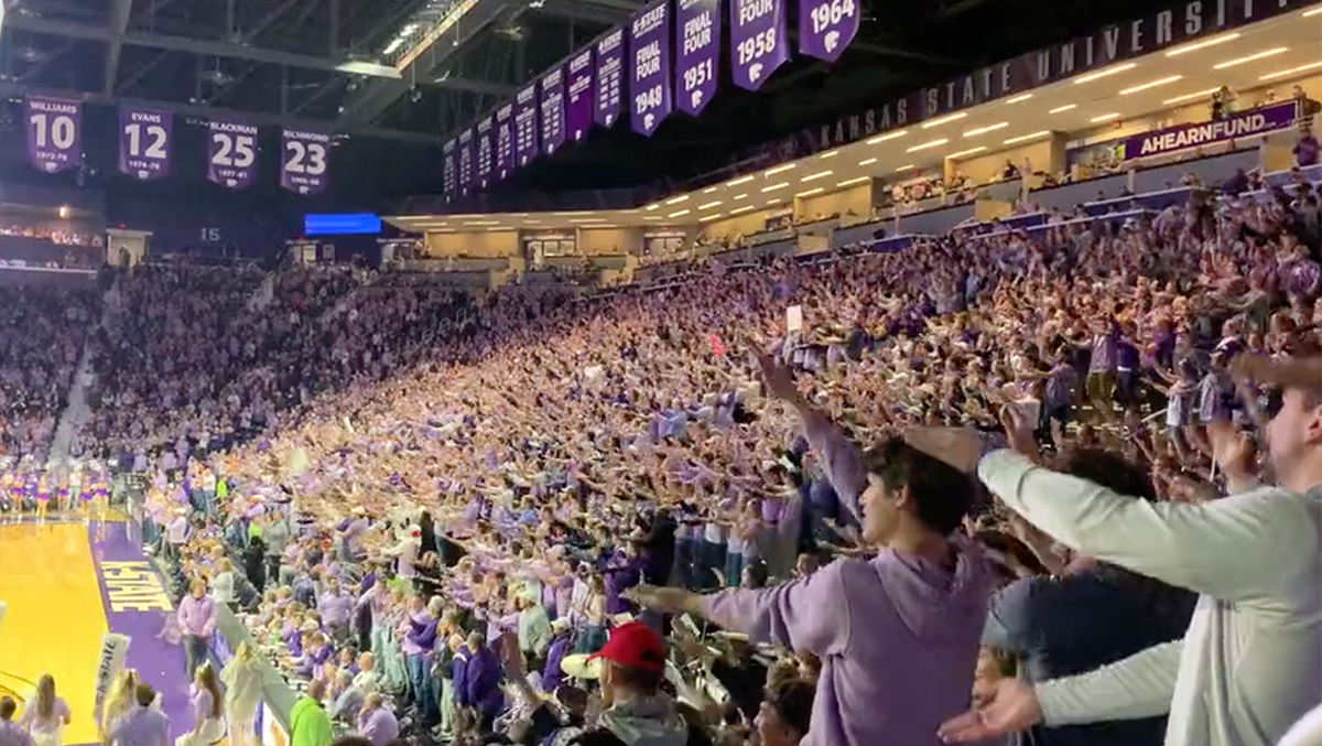 Kansas State Fans 'Gator Chomp' Florida Into Oblivion During Blowout ...