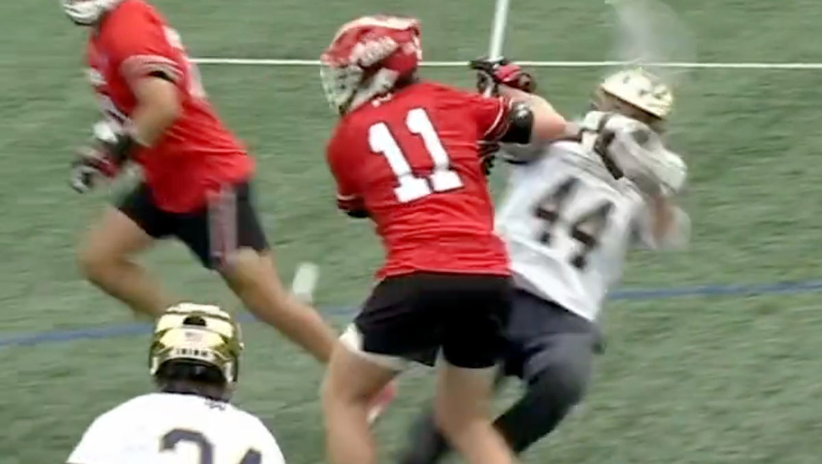 College Lax Goalie Goes Viral After Getting STEAMROLLED At Midfield ...