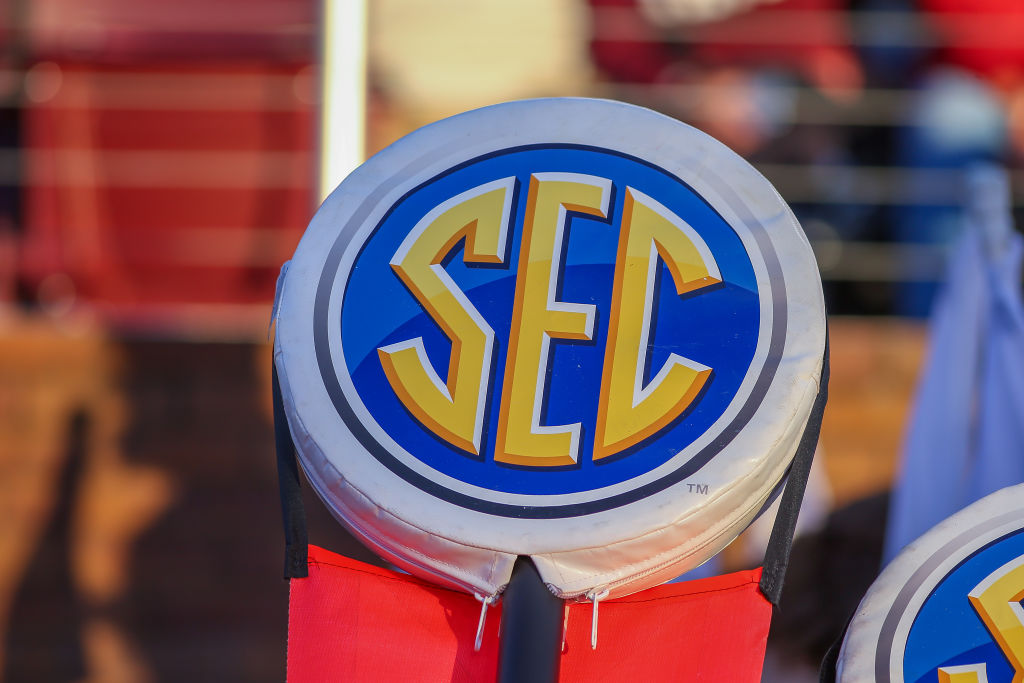 Top 5 Storylines Ahead Of Symbolic Kickoff Of College Football Season ...