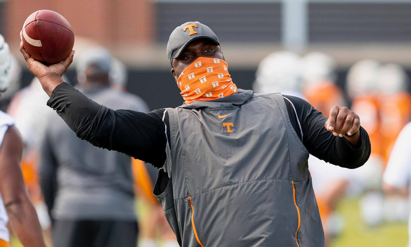 Former Vols QB, Assistant Coach Tee Martin Hired by Baltimore Ravens ...