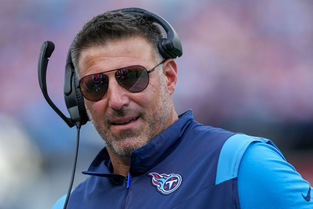 Mike Vrabel Savagely Replies All To NFL With Passive-Aggressive Email ...